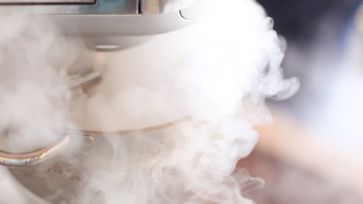 Liquid Nitrogen–Churned Ice Cream | ChefSteps